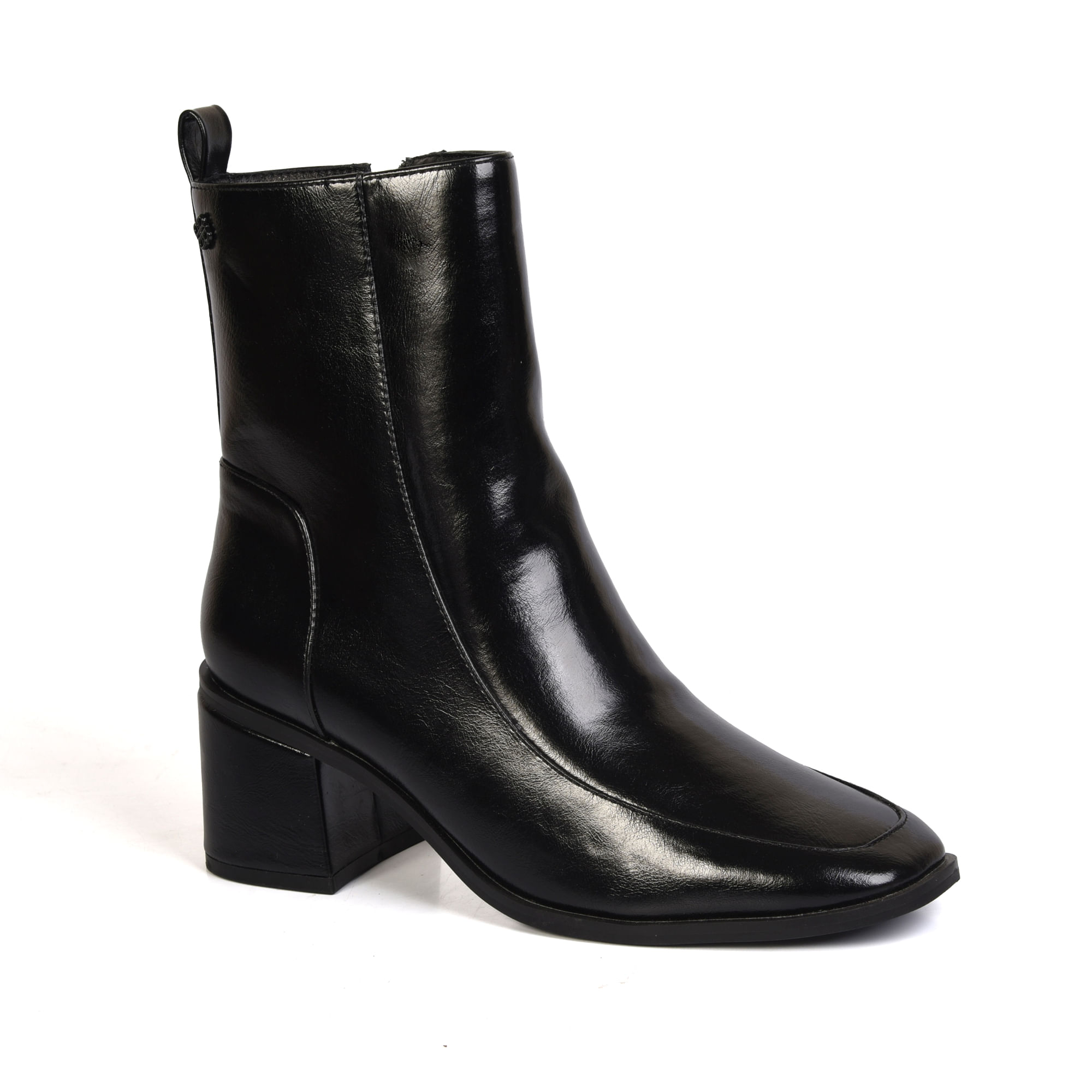 BOTAS CASUAL GABRIELA NEGRO - DAMA - Tienda Online Bata Bolivia ...